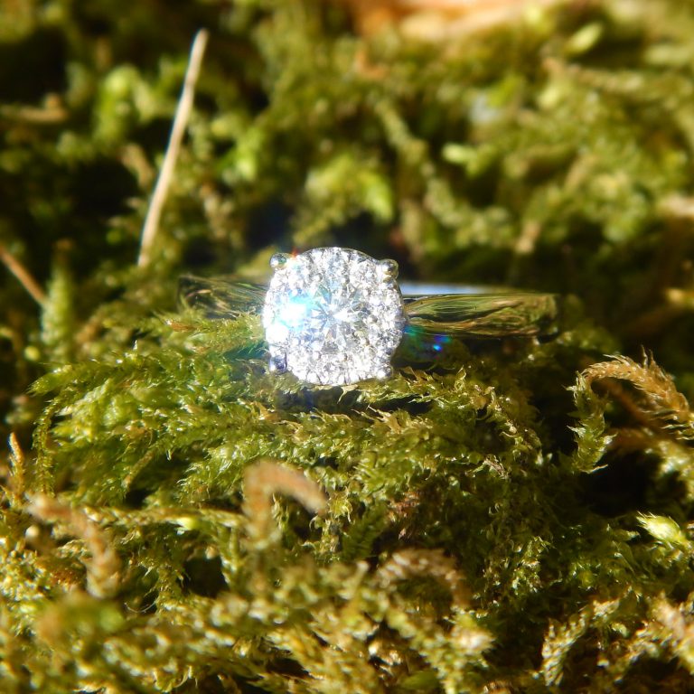 RING AMS6438 SOLD - Cobwebs